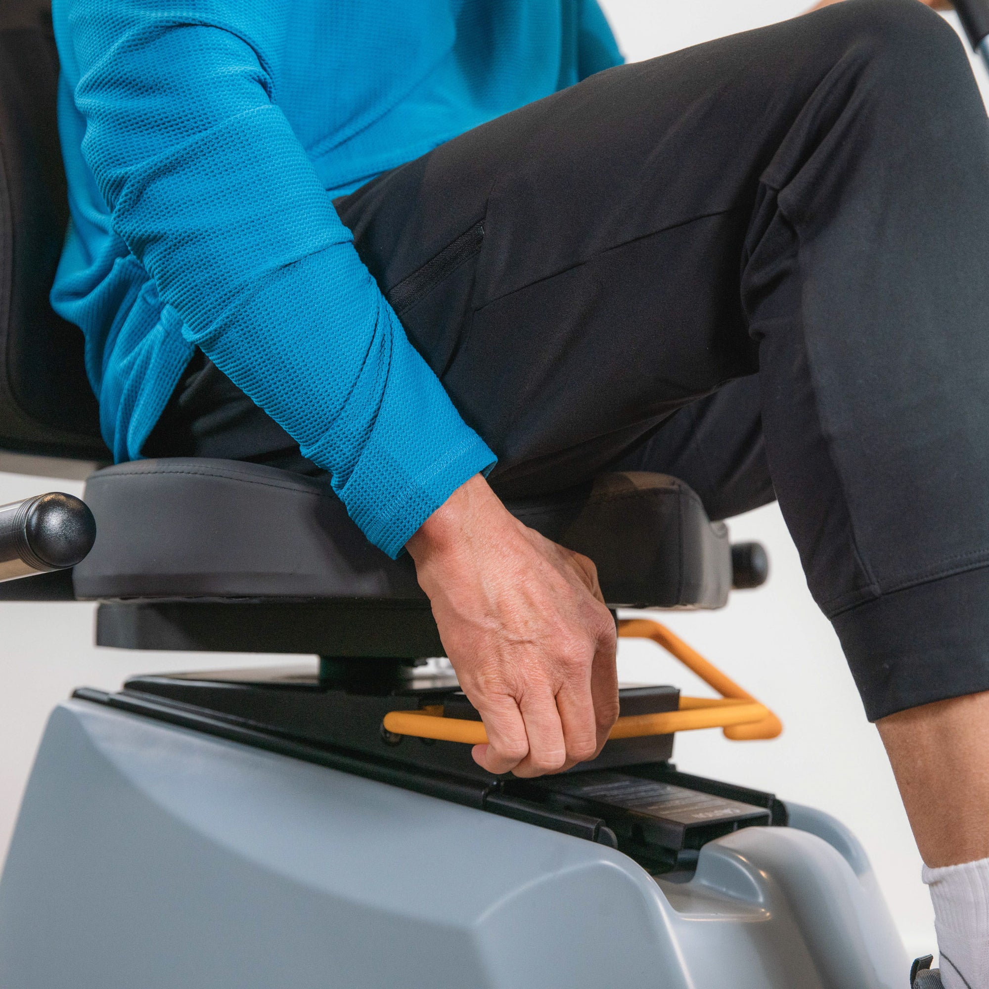 PhysioStep LXT-700 Recumbent Linear Stepper Cross Trainer with Swivel